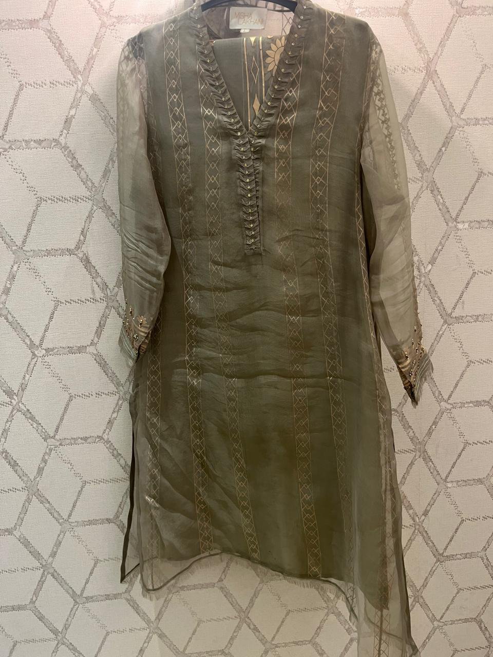 MISHA LAKHANI R32445 - saniyacloset.com